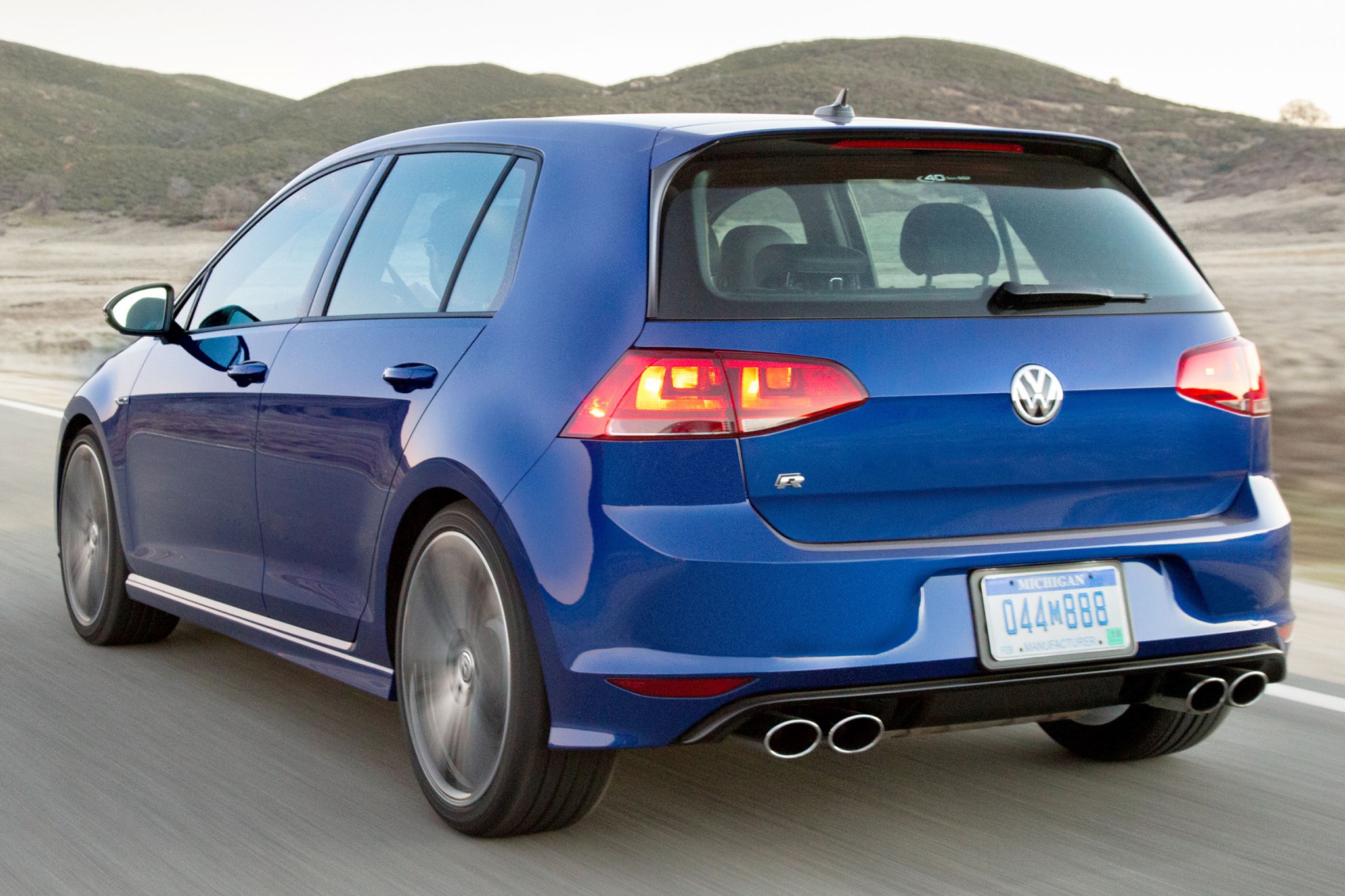 2015 Volkswagen Golf R VIN# WVWLF7AU7FW338443